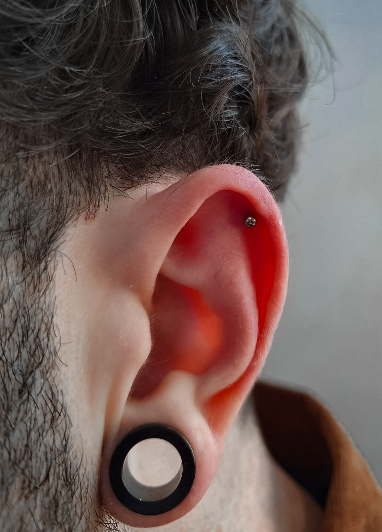 Piercing master Anna-Mariia-Tkachenko | VeAn Tattoo